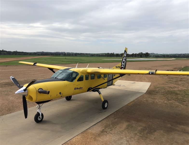 2000 Cessna 208B Caravan Aircraft | Aircraft Listing | Plane Sales ...