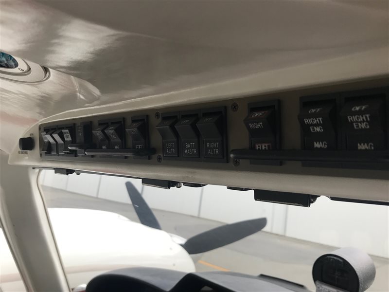 2001 Piper Seneca V Aircraft | Aircraft Listing | Plane Sales Australia