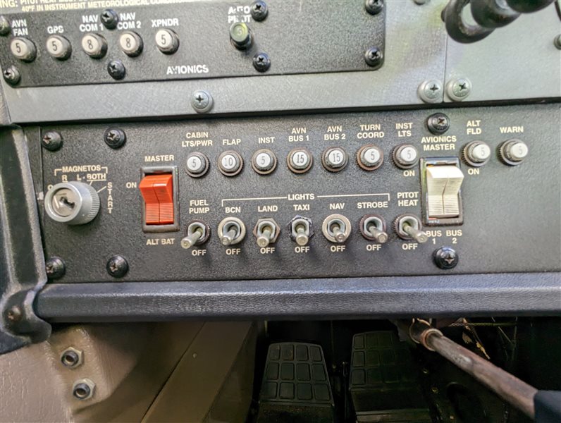 2001 Cessna 172 S | Aircraft Listing | Plane Sales Australia