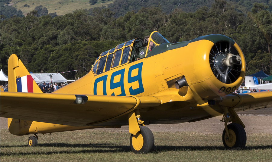 1943 North American T6 Harvard Aircraft | Aircraft Listing | Plane ...