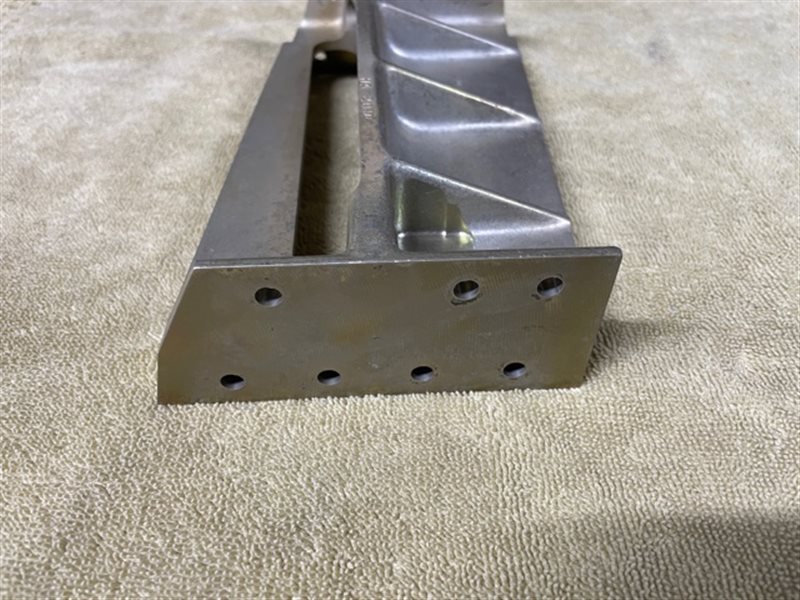 Misc - Cessna Landing gear support outboard RH | Aircraft Listing ...