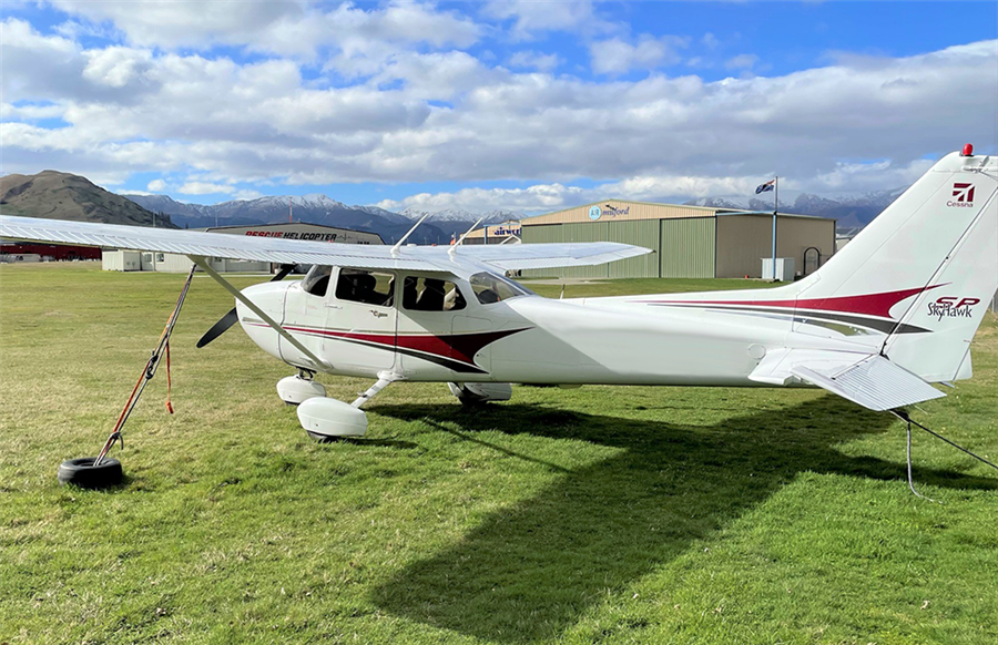 2004 Cessna 172 Skyhawk | Aircraft Listing | Plane Sales Australia