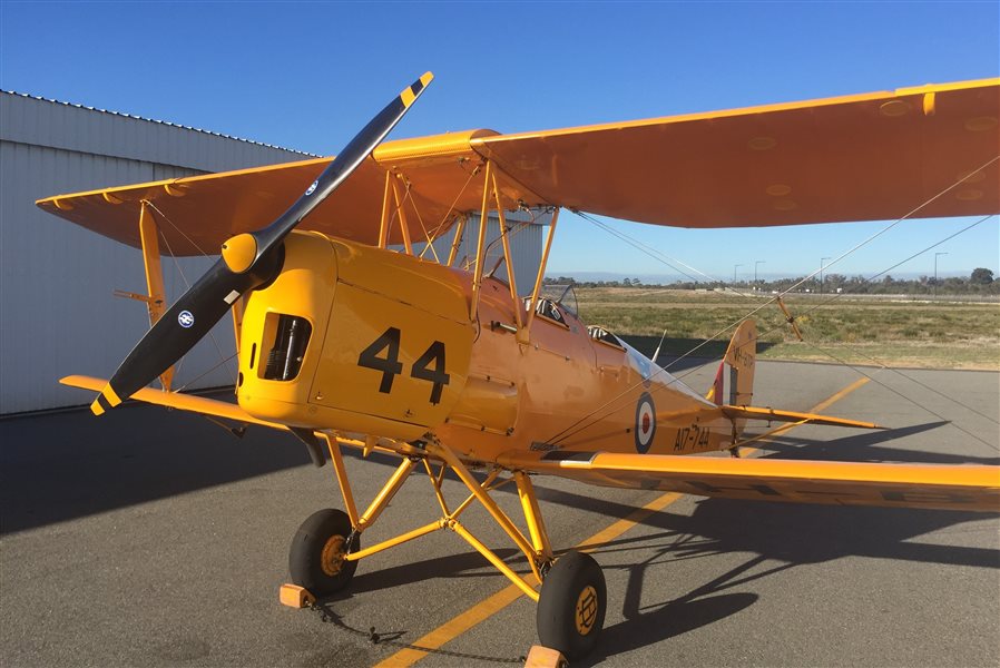 1944 De Havilland Tiger Moth Aircraft | Aircraft Listing | Plane Sales ...